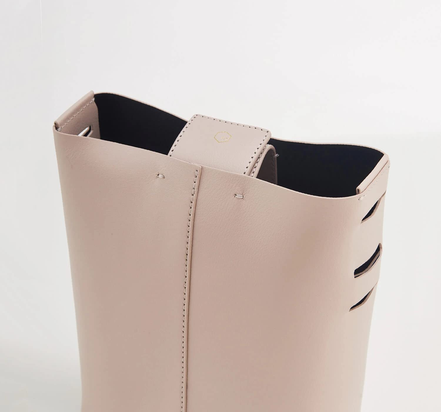 RO Felucca Mini Top Handle Bucket Bag in Rose Cloud