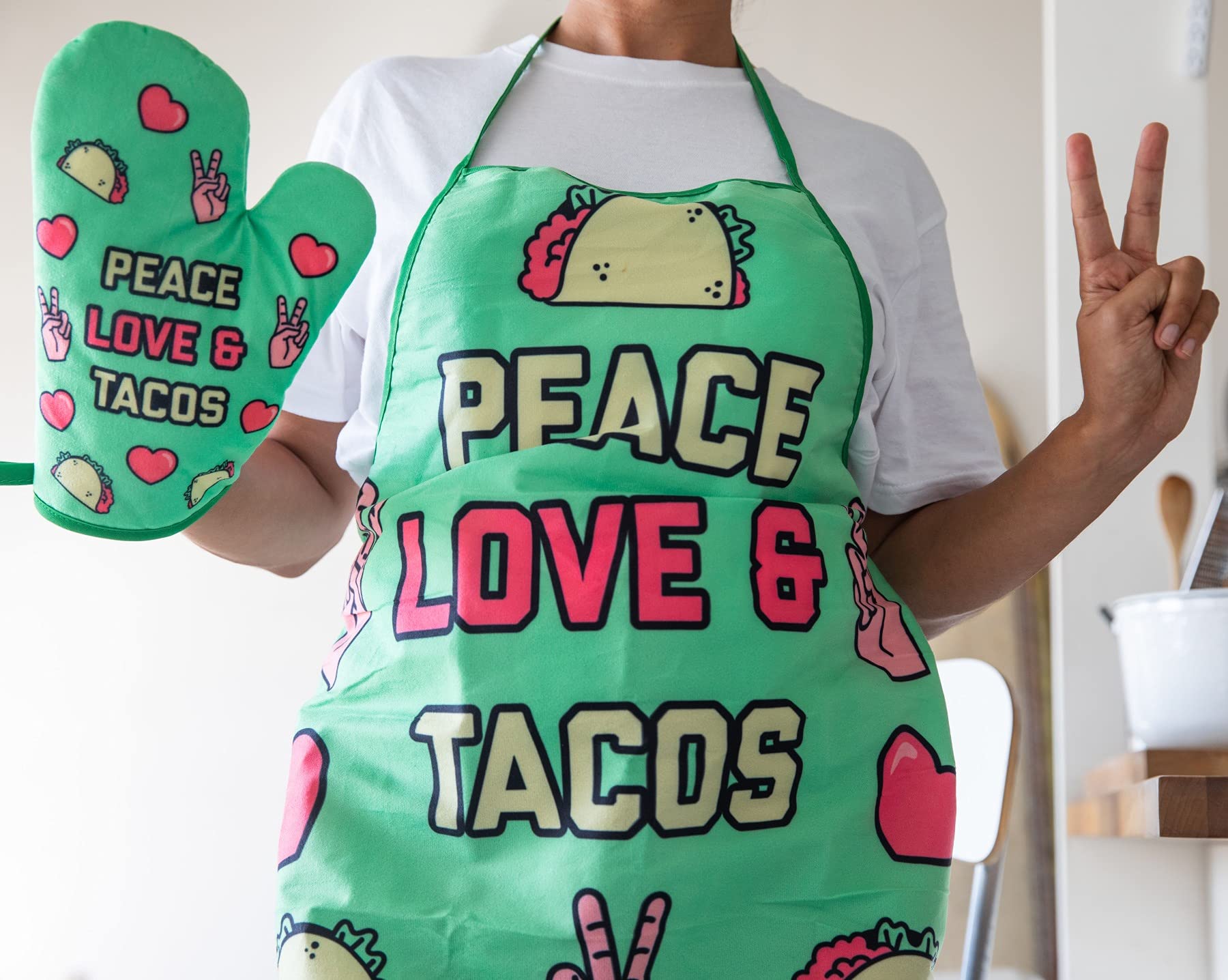 Peace Love Tacos Funny Graphic Novelty Kitchen Accessories Funny Graphic Kitchenwear Cinco De Mayo Funny Food Novelty Cookware Green Oven Mitt