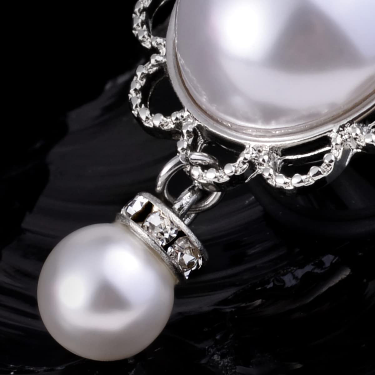 KUBOOZ Pearl Pendant Ear Piercing Jewelry Stainless Steel Tunnels and Plugs Ear Expander Reamer Guages 00g