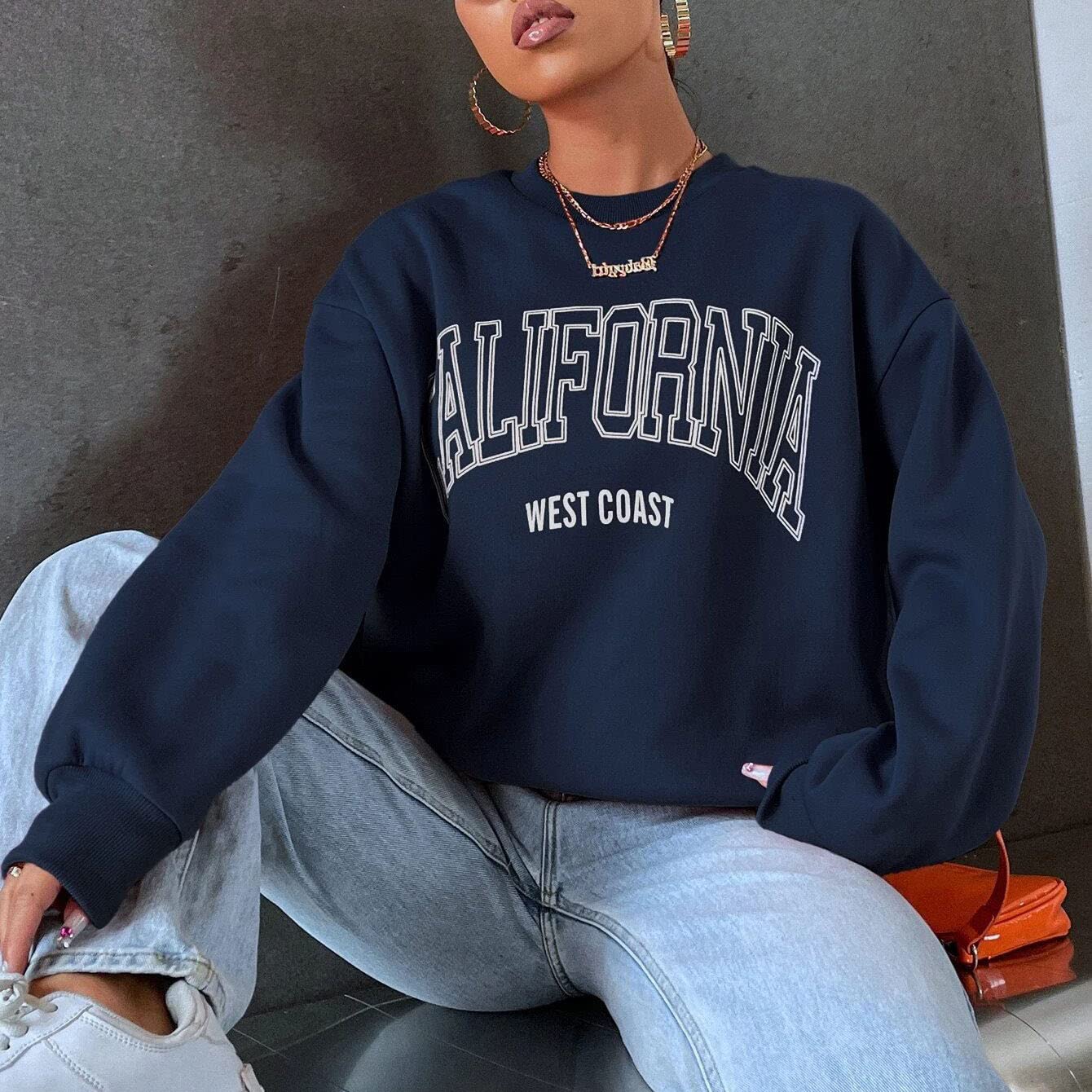 Mutumobo Women Oversized California Letter Graphic Fleece Sweatshirt Long Sleeve Crewneck Drop Shoulder Pullover Jumper Navy Blue