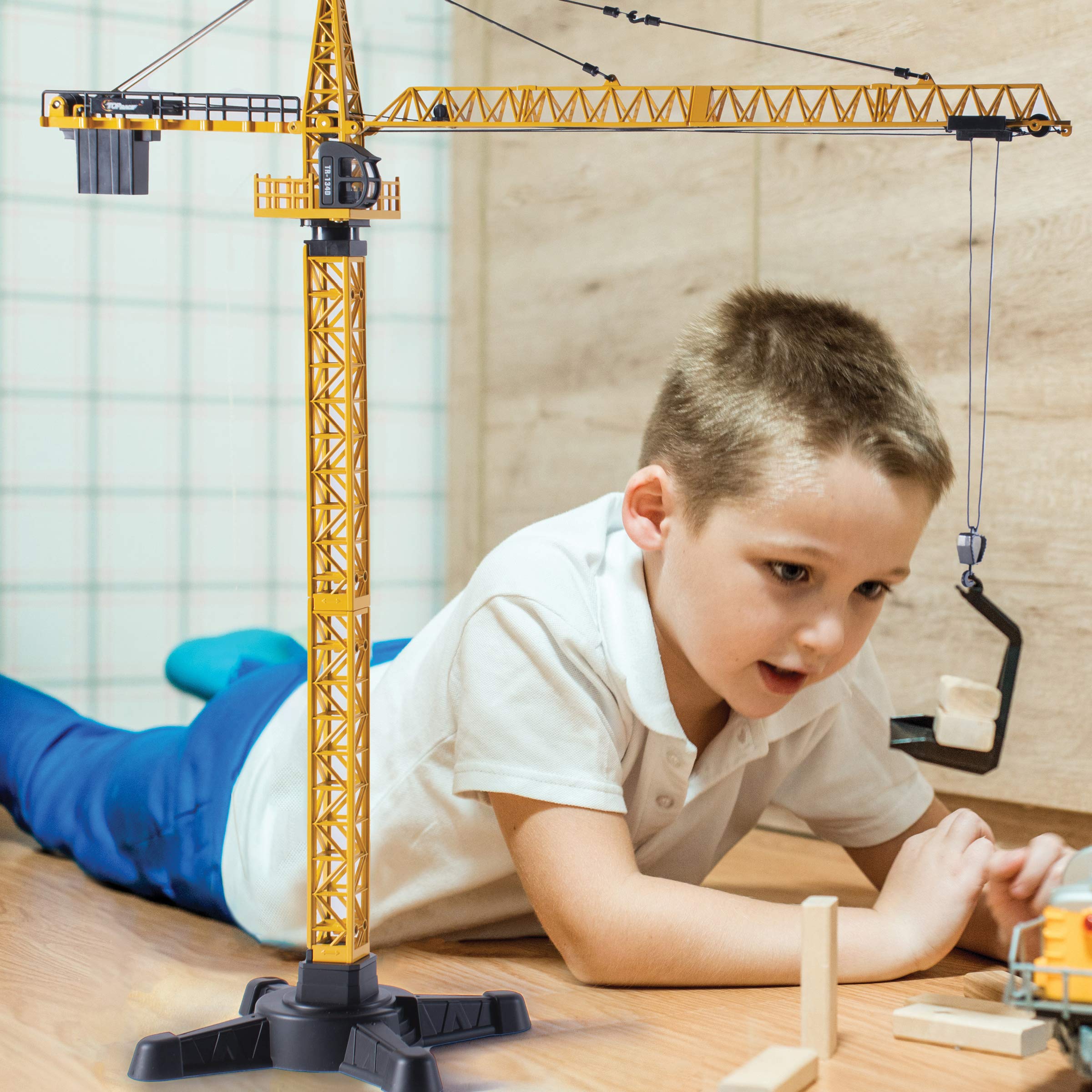 Top Race Metal Diecast Tower Crane & 2 Construction Trucks - Metal Construction Vehicles Model Toy for Kids and Adults
