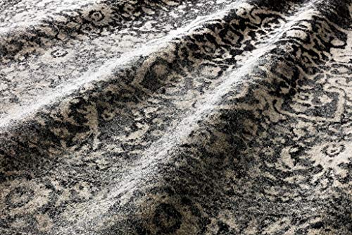 Loloi Emory Black/Ivory 5'-3" x 7'-7" Area Rug