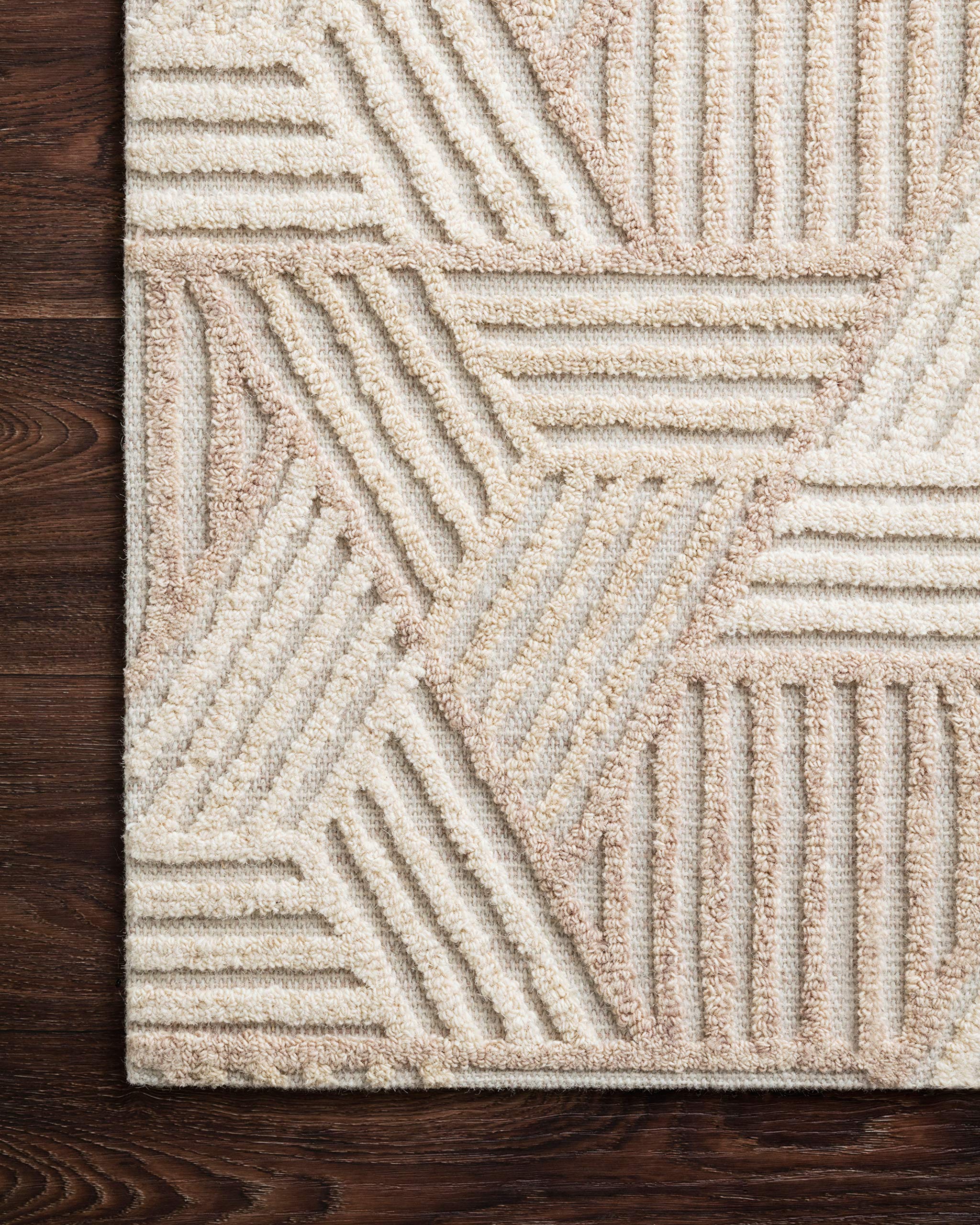 Loloi Ehren Collection EHR-04 Oatmeal/Ivory 2'-3" x 3'-9" Accent Rug