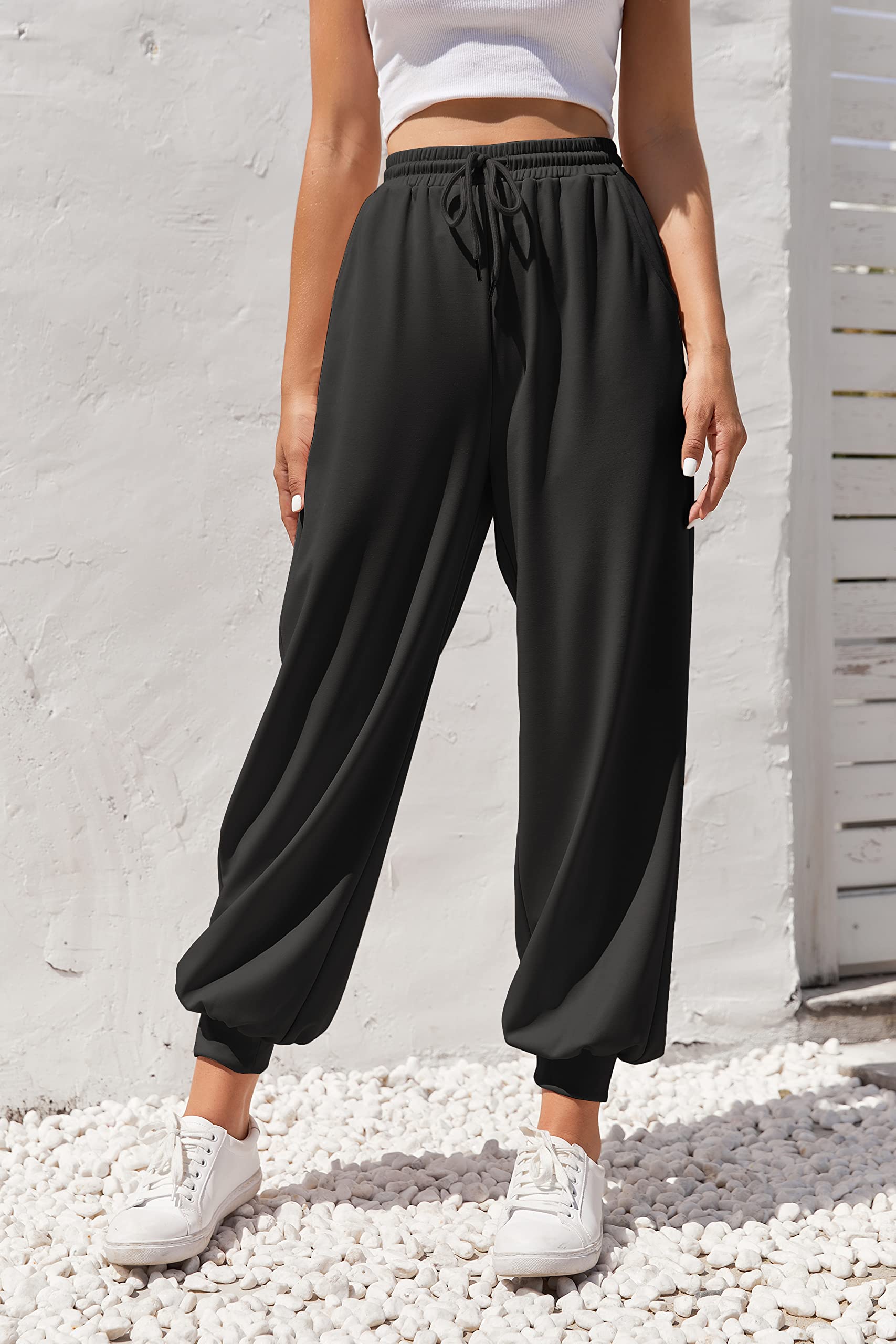 Pelixio Womens High Waisted Sweatpants Cinch Bottom Pants Drawstring Casual Baggy Y2K Trendy Athletic Joggers with Pockets Black