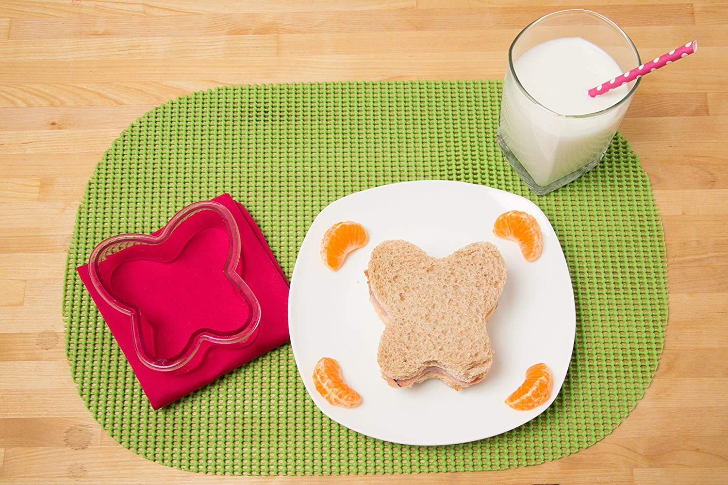 Sandwich Cutters for Kids, 4 pk - Cute Bread Crust & Cookie Cutters with Butterfly, Star, Dinosaur & Elephant - Great for School Lunches and Home Baking