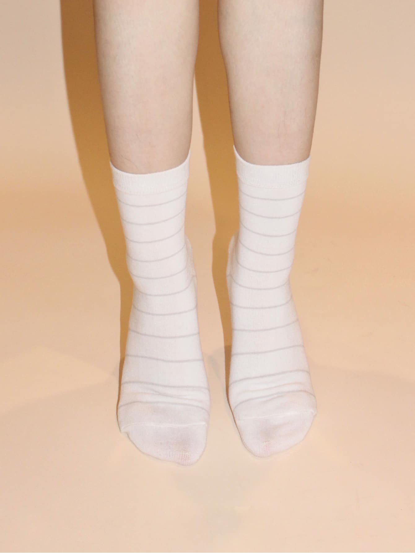 SHENHE Women's 4 Pairs Striped Polka Dots Athletic Running Midi Calf Crew Socks Black Grey White One Size
