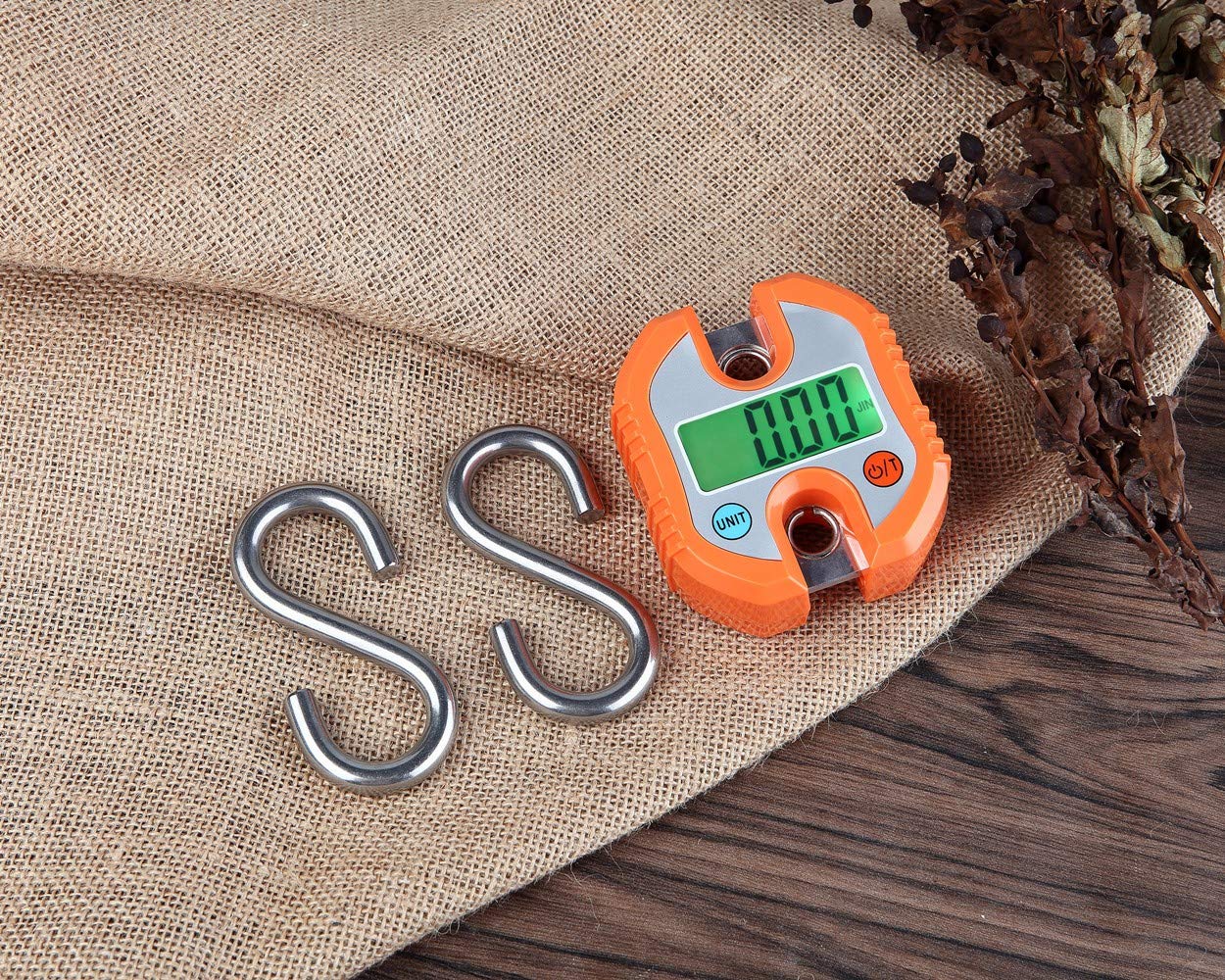 Klau Portable Digital Scale 150 kg / 300 lb Heavy Duty Crane Scale Hanging Scales LCD Display with Backlight for Home Farm Hunting Outdoor Orange