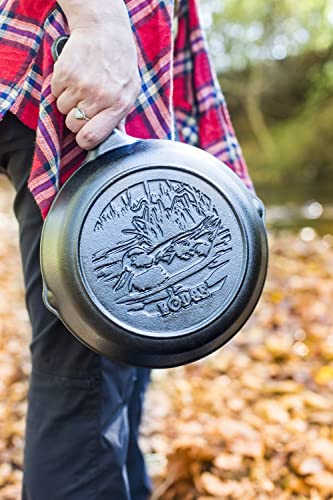 Lodge Wildlife Series - 8 Inch Seasoned Cast Iron Skillet with Duck Scene