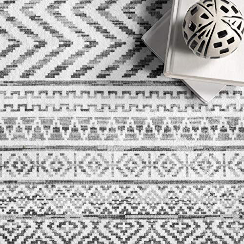 nuLOOM Kira Machine Washable Tribal Geometric Ultra Thin Area Rug, 4x6, Grey