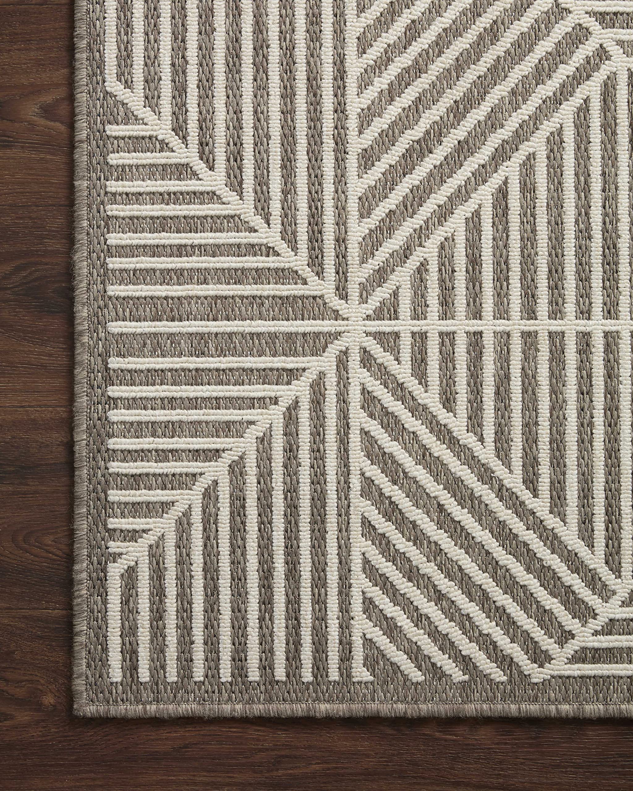 Loloi II Rainier Collection RAI-03 Natural/Ivory 9'-2" x 12'-2" Area Rug