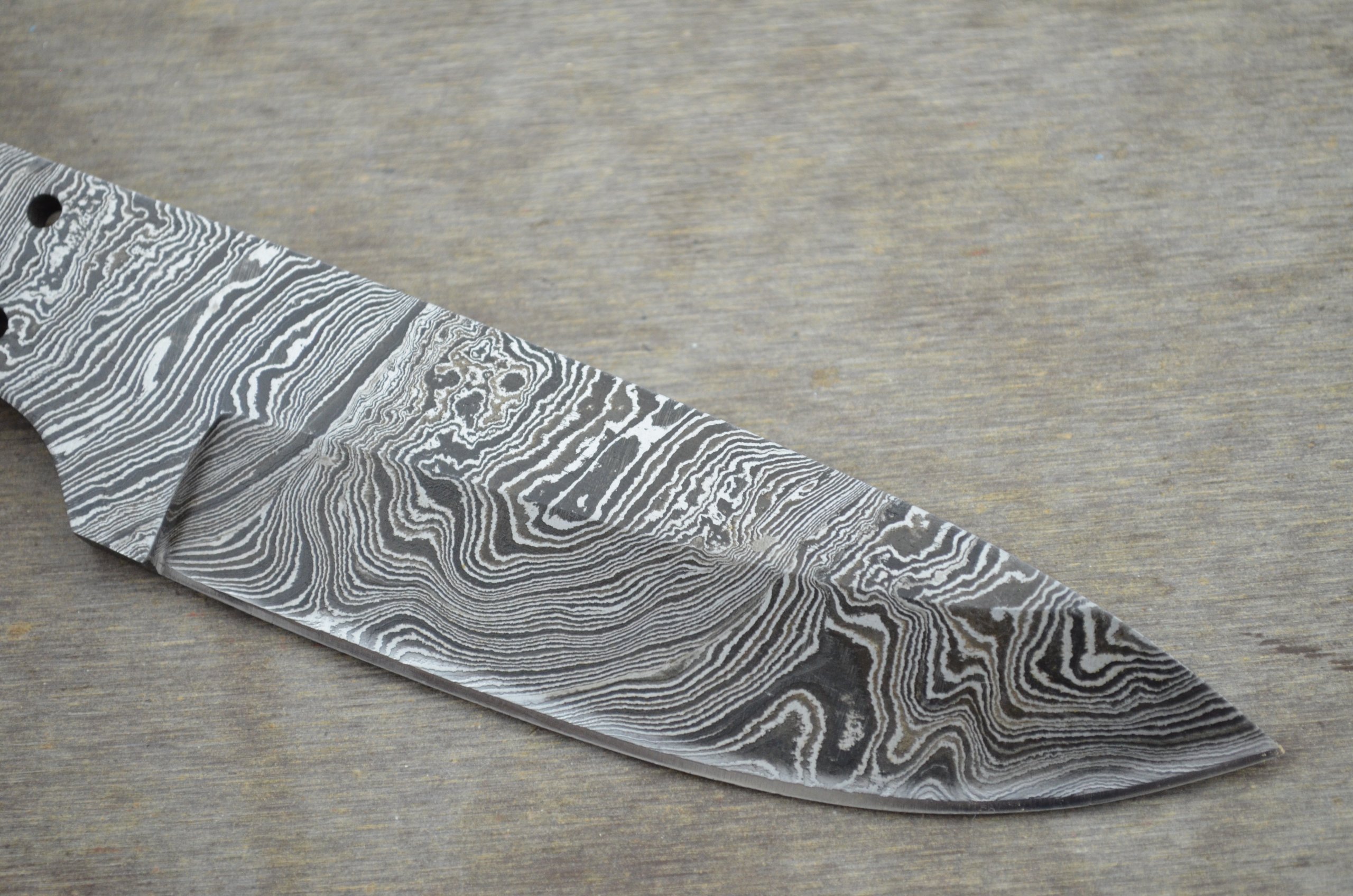 Leather-n-Dagger Handmade Damascus Steel Blank Blade for Knife Making Supplies (Without Sheath) LDB38