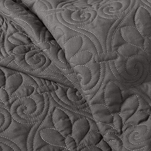 Madison Park Quebec Split Corner Quilted Bedspread Classic Traditional Design All Season, Lightweight, Bedding Set, Matching Shams, King(79" x81+24D), Damask Quilted Dark Grey 3 Piece