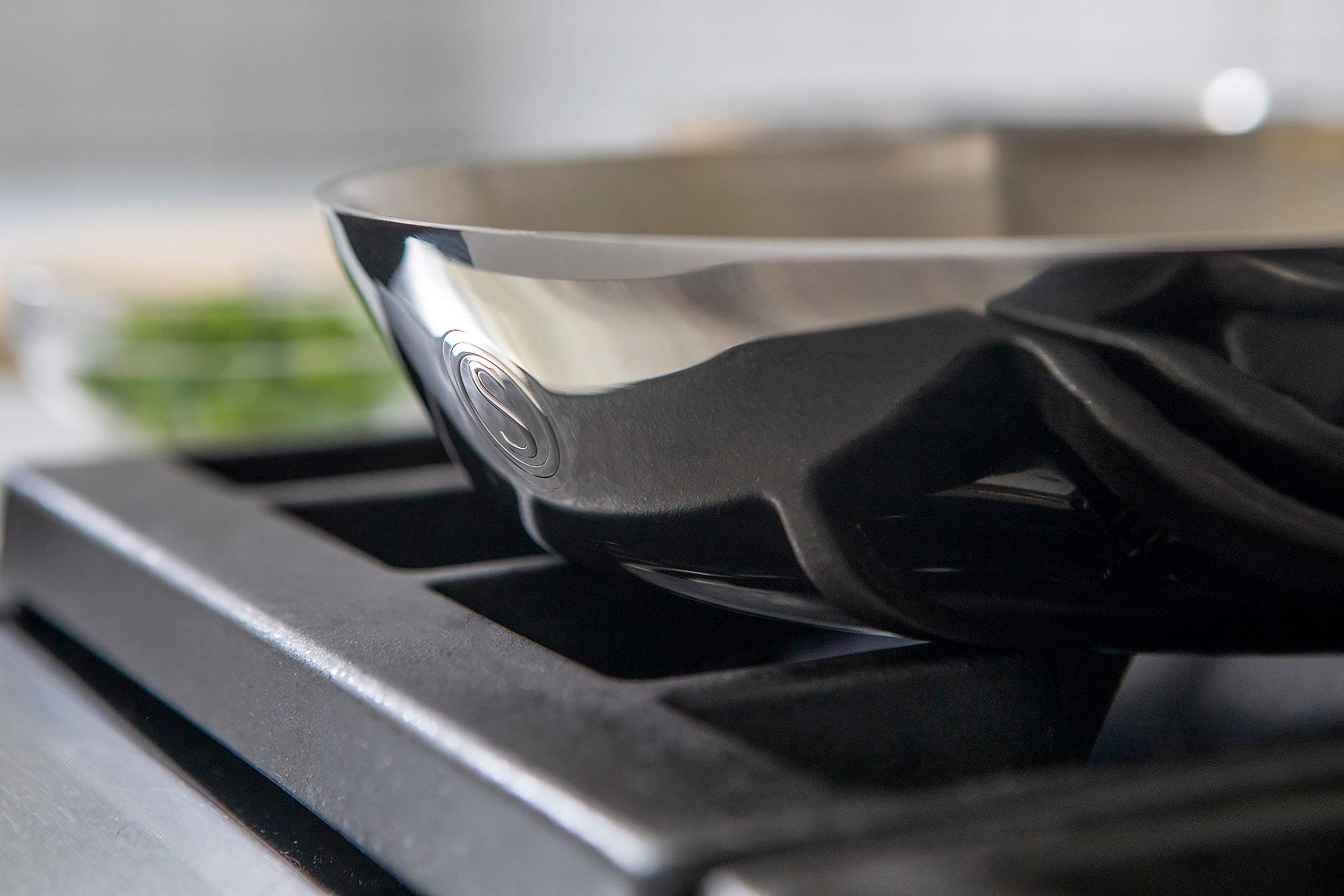 SAVEUR SELECTS Tri-ply Stainless Steel 12-Inch Everyday Pan with Lid, Induction-ready, Dishwasher Safe, Voyage Series