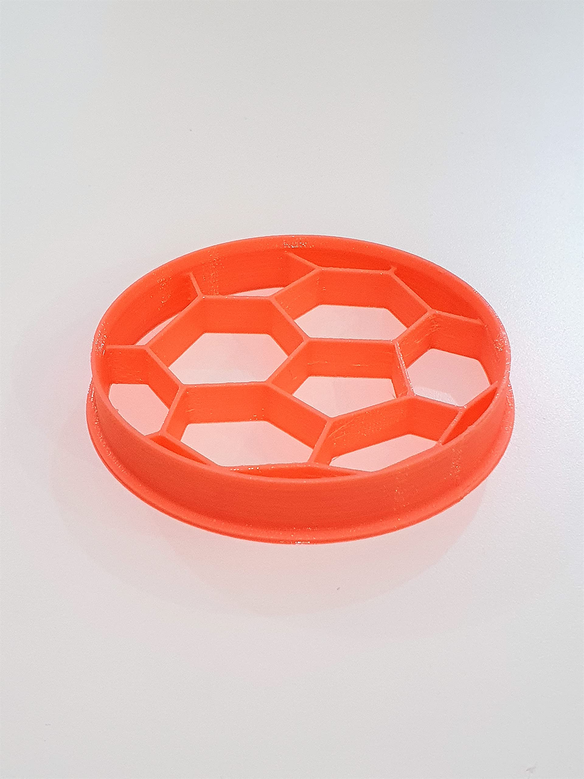 T3D Cookie Cutters Soccer Ball Cookie Cutter, Suitable for Cakes Biscuit and Fondant Cookie Mold for Homemade Treats, 3.50''x3.50''x0.55''