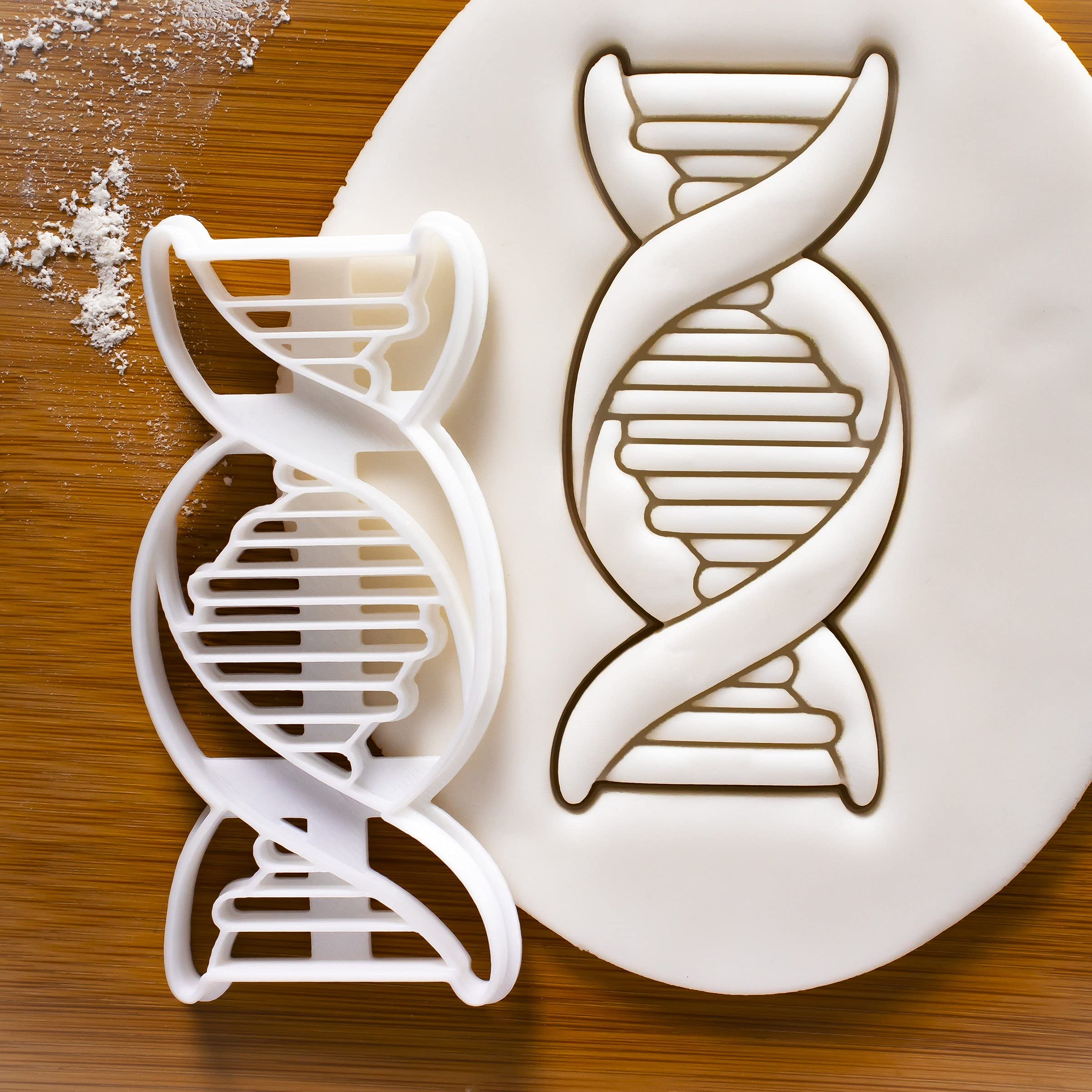 Set of 3 DNA themed cookie cutters (Designs: DNA, Chromosome and Chromosome Y), 3 pieces - Bakerlogy