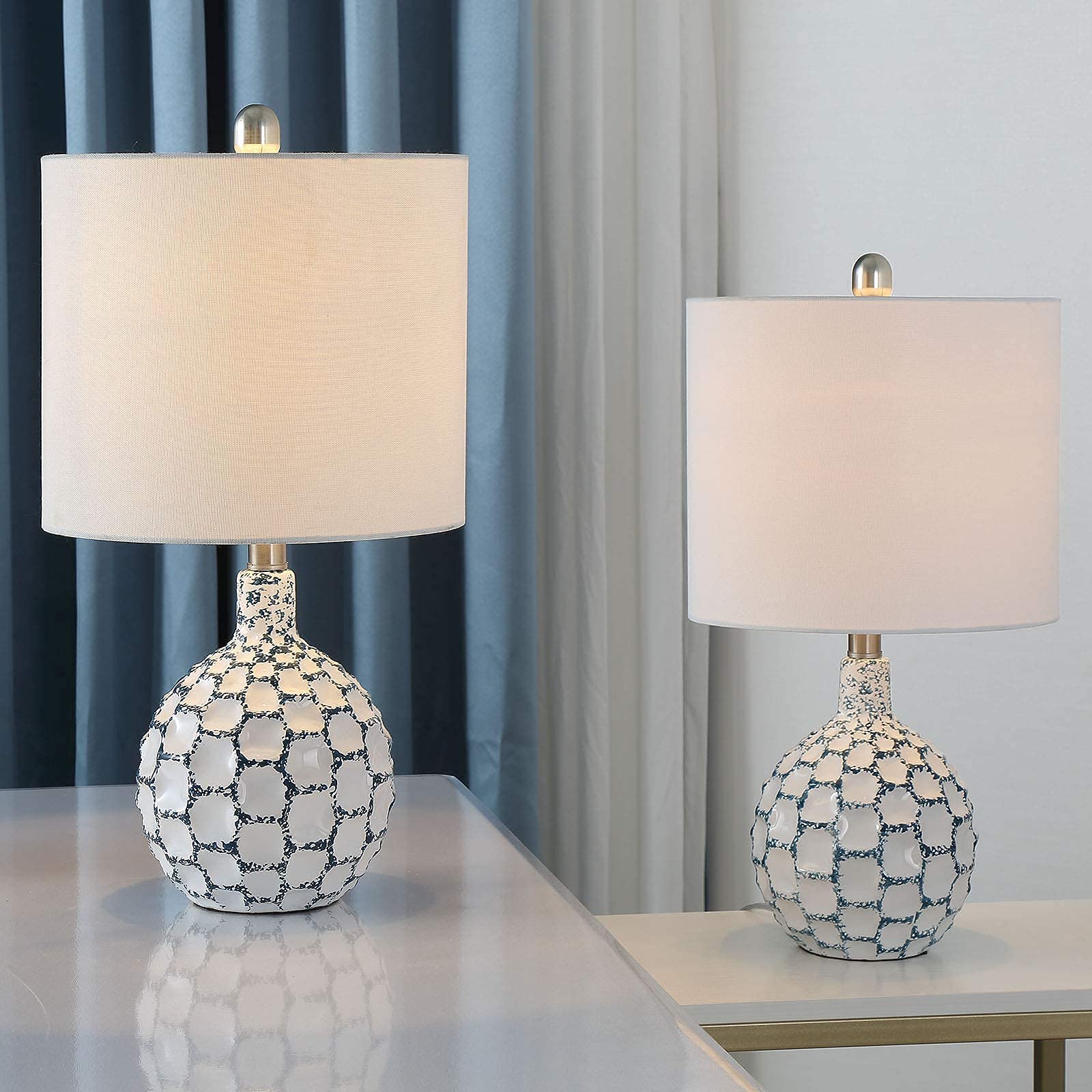 Maxax Table Lamp Set of 2, Ceramic Bedside Desk Lamp with White Fabric Shade for Living Room Family Bedroom