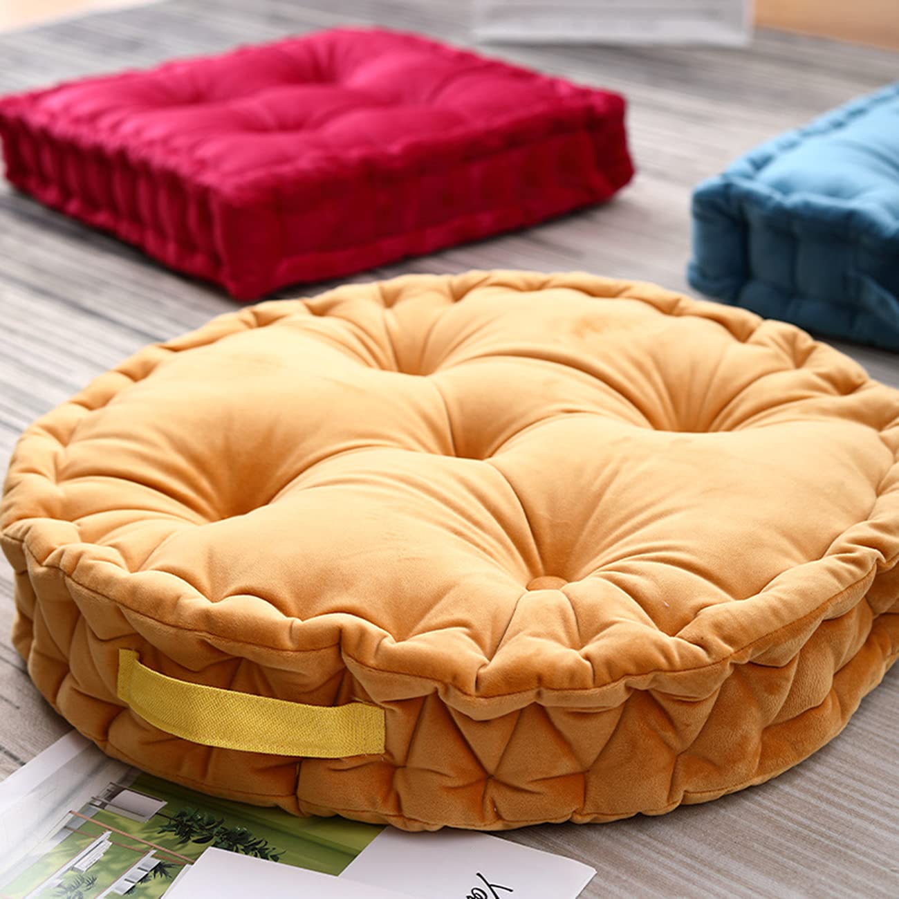 Wadser Tufted Velvet Floor Cushion, Round Thick Seating Cushion with Carrying Handle, Patio Meditation Pillow Tatami Chair Pads, 20"x20"x3.9", Emerald Green