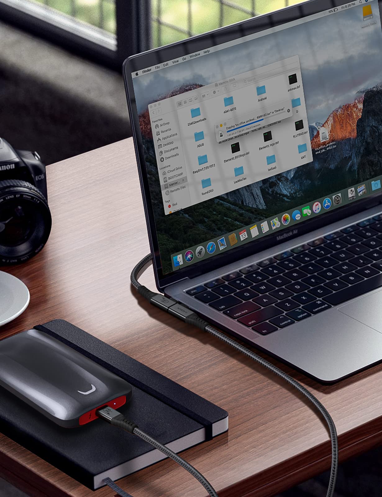 XAOSUN 240W USB 4 Cable for Thunderbolt 4, Right Angle Thunderbolt 4 Cable 90 Degree, 240W USB C to USB C Cable with 40Gbps Data, 8K@60Hz Display, for Thunderbolt MacBook Docks eGPU Hub 3.3ft