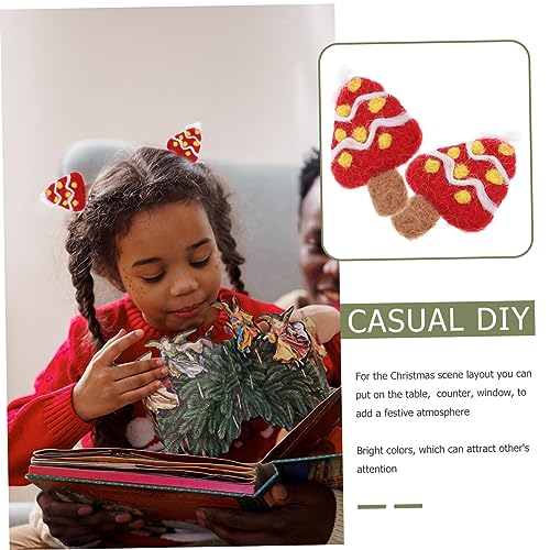 VOSAREA 2pcs Christmas Tree Poke Fun Mini Clips for Hair Plant Decor Mini Accessories Nativity Decor Handmade Mini Xmas Tree Christmas Felt Ornament Kits Wool Felt Clothes Sewing Materials