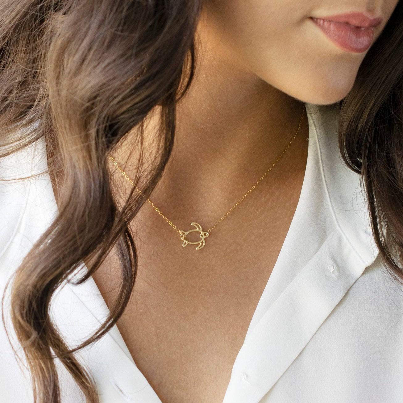 MEVECCO Gold Dainty Turtle Necklace for Women,14K Gold Plated Cute Tiny Boho Sea Tortoise Pendant Necklace