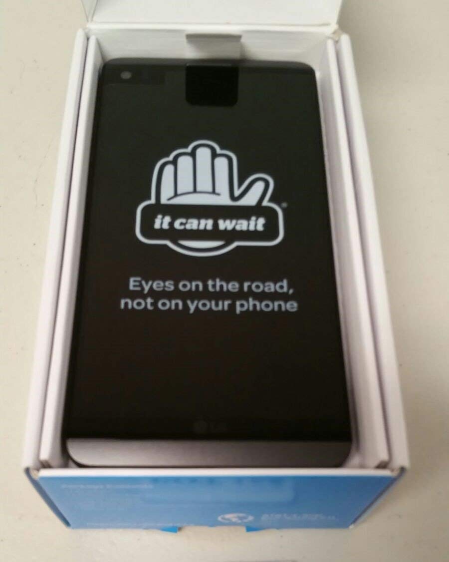 LG V20 H910 64GB Titan Gray AT&T Smartphone (Renewed)