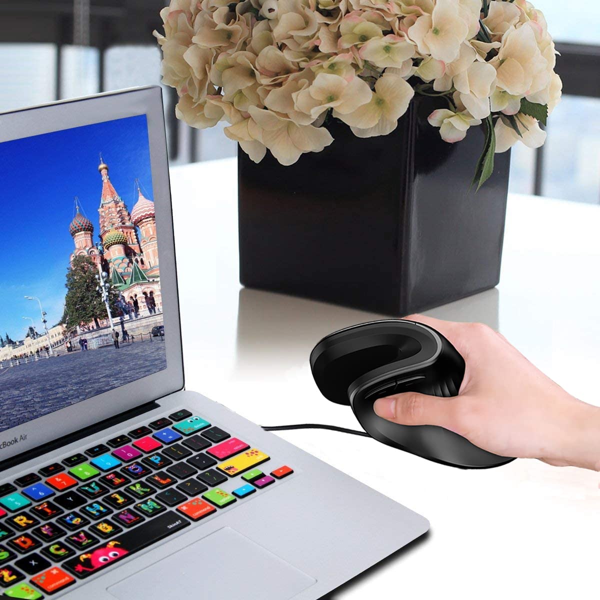 shoplease Silent Wired Vertical Mouse - Optical Ergonomic Mouse with 4 Adjustable DPI 800/1200/2000/3200 Compatible with Windows/macOS/iPadOS, Laptop, PC