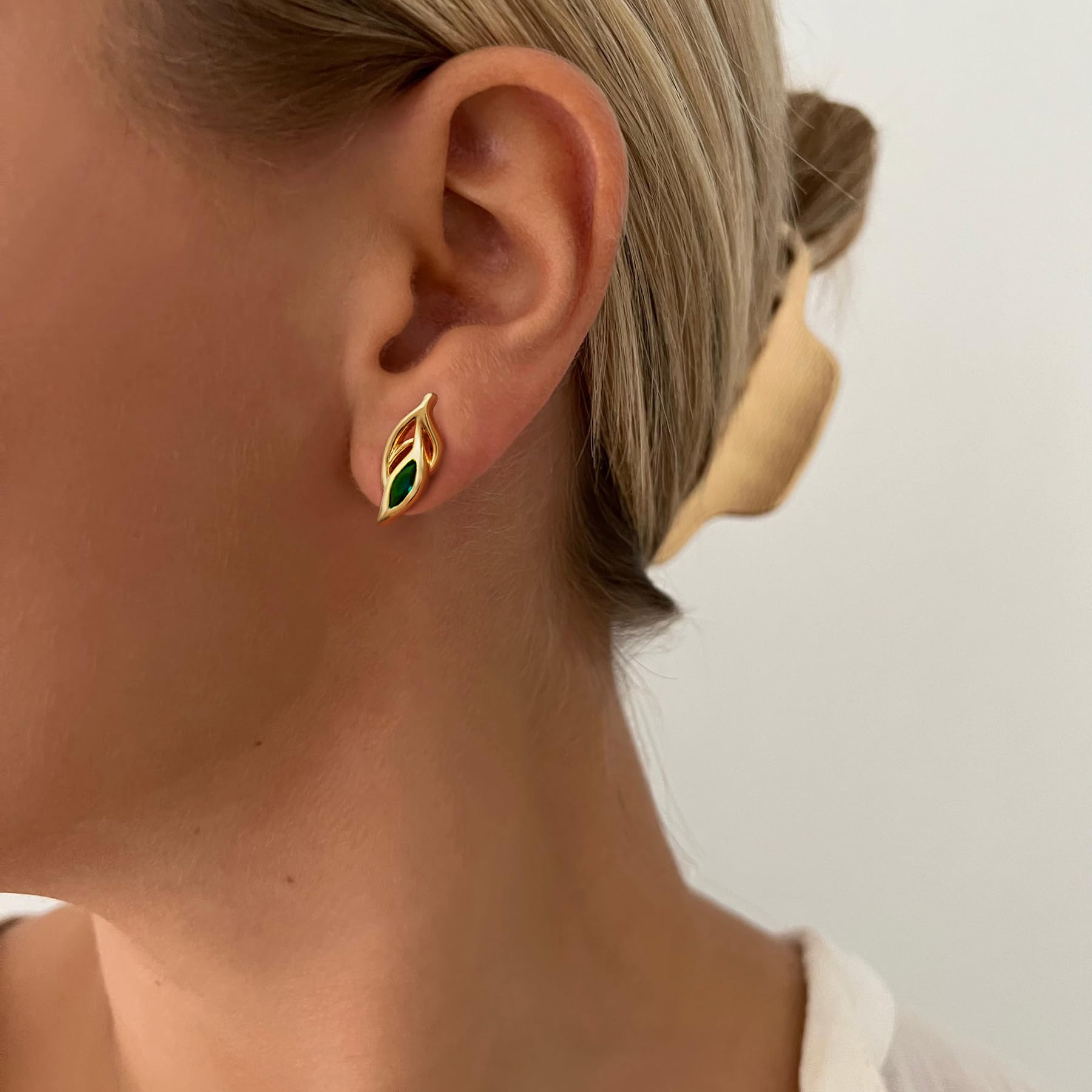 Moon Phase Earrings 925 Sterling Silver Moon Phases Ear Climber Earrings for Women Moon Phase Crawler Earrings Moon Phase Synthetic Moonstone Crawler Earringsā¦