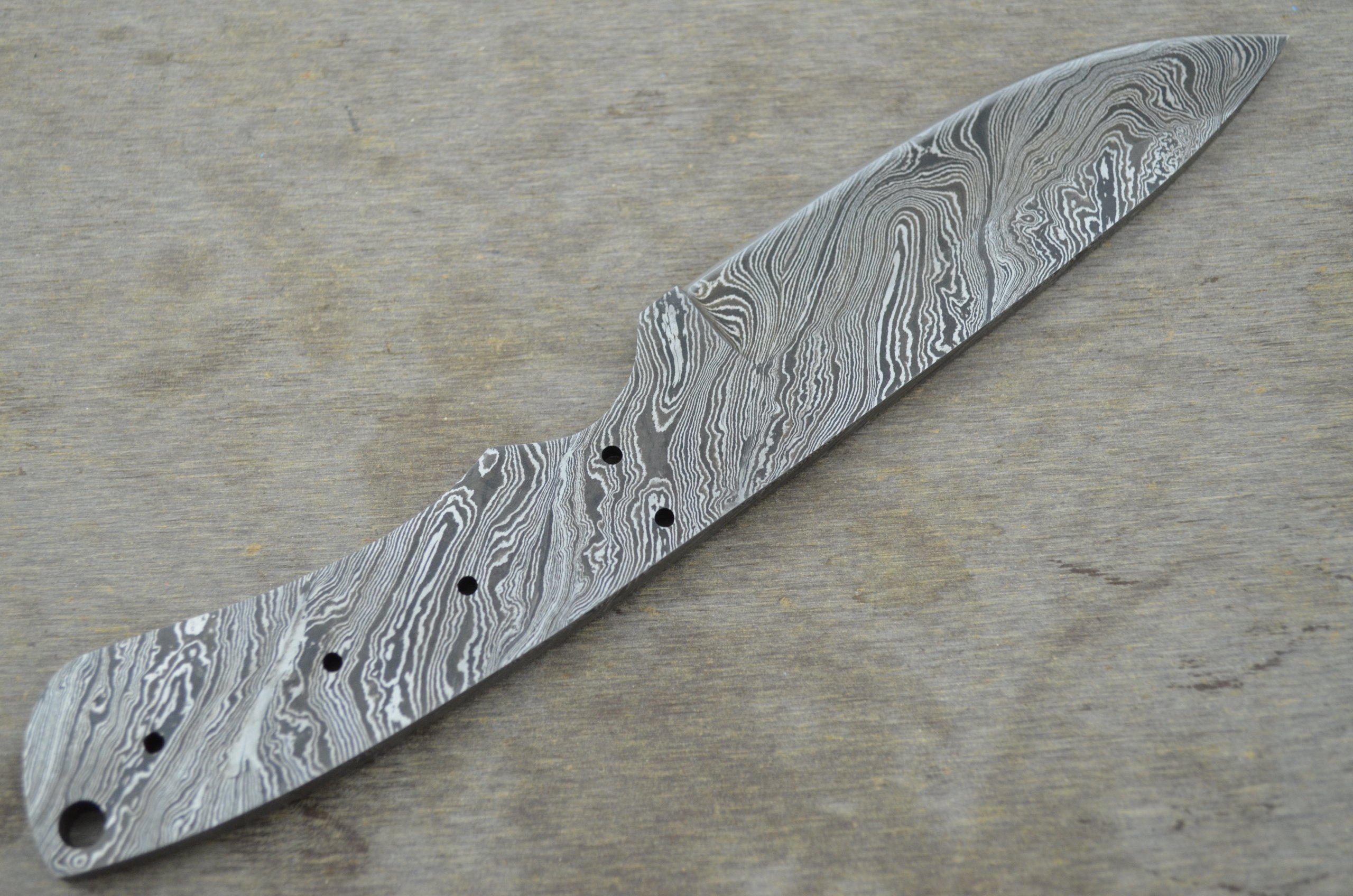 Leather-n-Dagger Handmade Damascus Steel Blank Blade for Knife Making Supplies (Without Sheath) LDB38