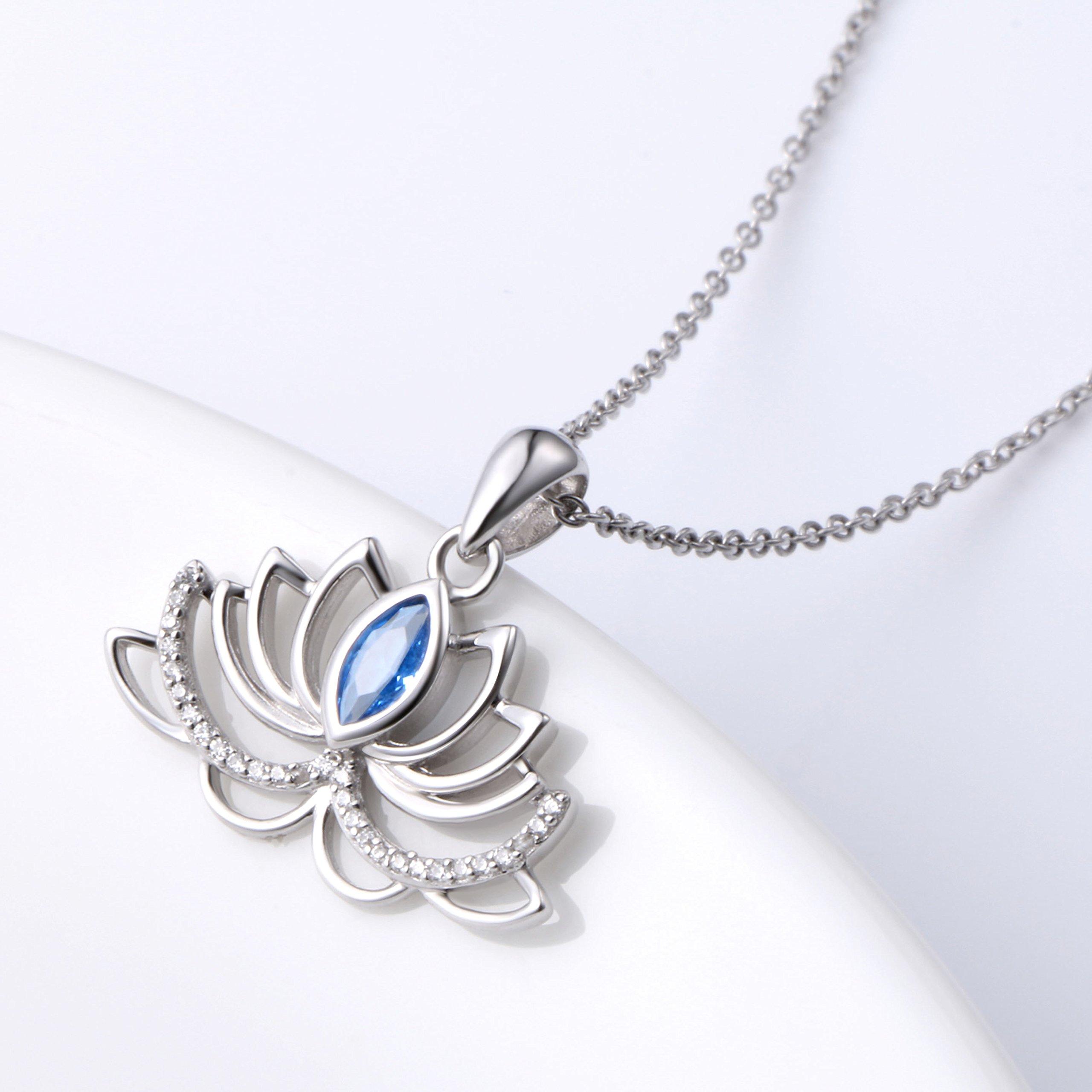 Ladytree 925 Sterling Silver Blue Lotus Necklace Cubic Zirconia Flower Pendant for Women,18"