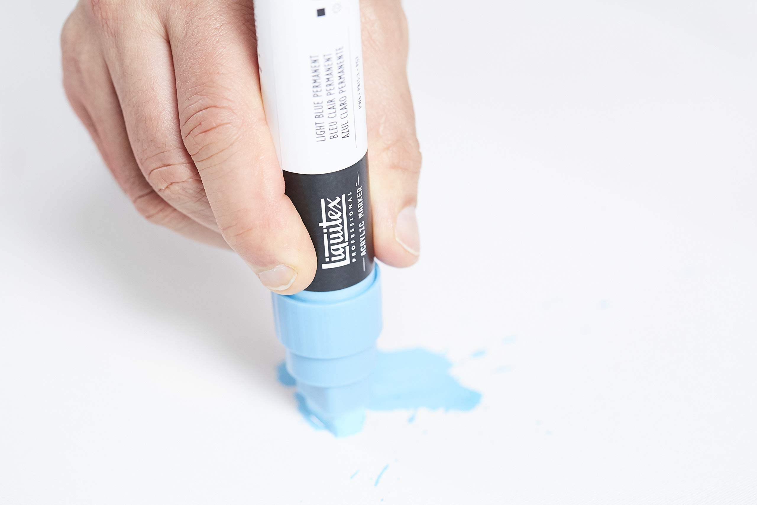 Liquitex Professional Fine Paint Marker, 8mm, Carbon Black