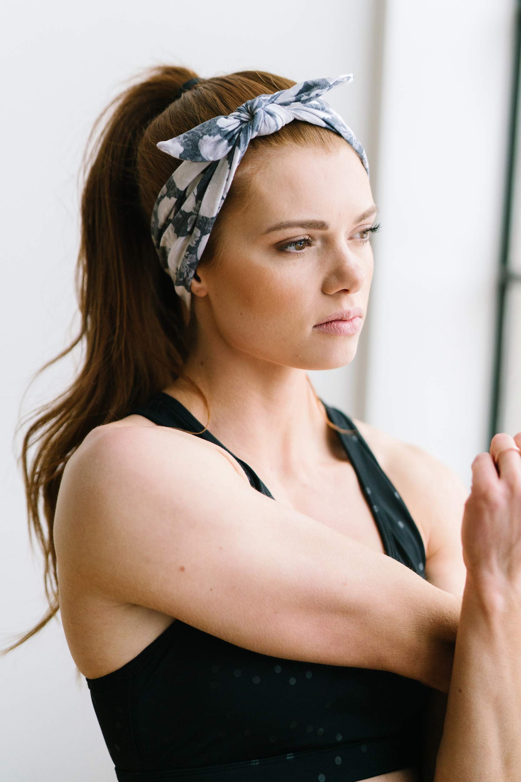 Maven Thread Women's No-Slip Sweat-Wicking Bow Headbands for Exercise and Yoga, 2-Pack, Mauve Solid and B&W Floral (Willow)