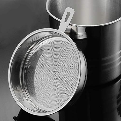 Stainless Steel Bacon Grease Container with Mesh Strainer Screen,1.2L/5 Cups Cooking Oil Keeper Storage Can for Kitchen