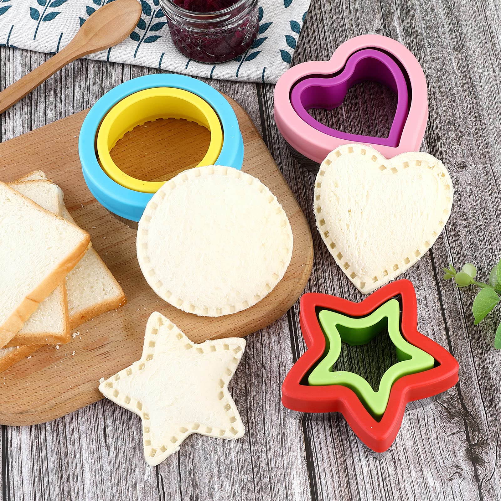 Sandwich Cutter and Sealer,Round Heart Star 3Pcs Shapes Sandwich Decruster Press Mold+8pcs Stainless Steel Mini Vegetable Cookie Cutters,Bread Sandwich Decruster Pancake Maker DIY for Kids Bento