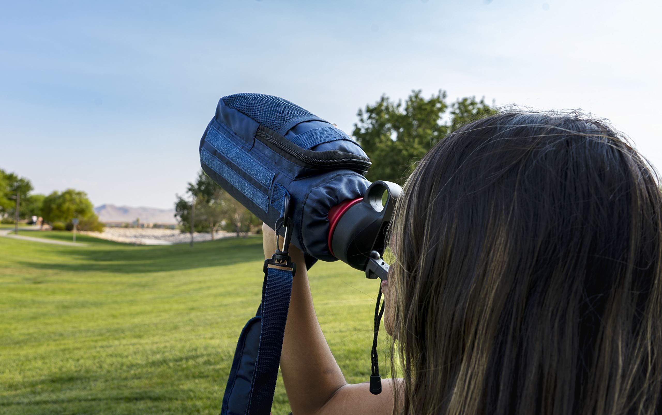 Mindful Ventures Water Bottle Holder - Insulated Water Bottle Carrier/Sling w/Adjustable Shoulder Strap | Pocket for Phone, Accessories | Up to 40oz | Great for Hydro Flask Walking Hiking