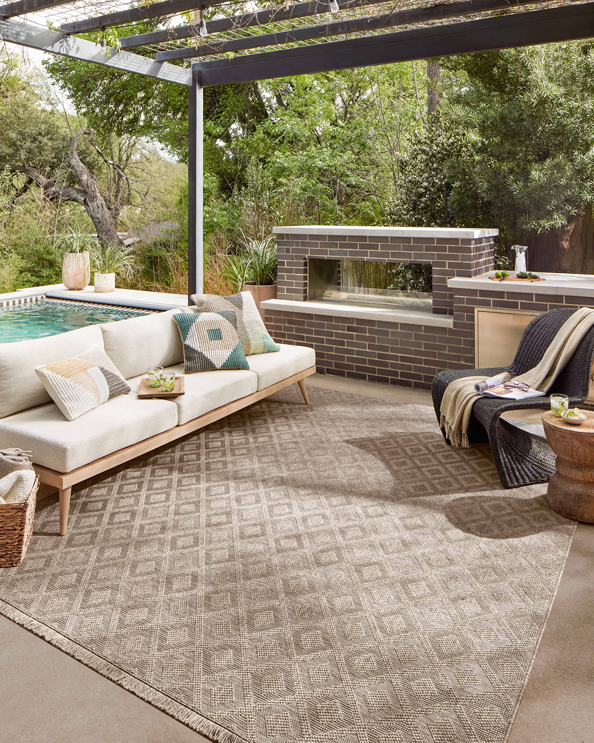Loloi II Dawn Collection Indoor/Outdoor DAW-07 Light Brown 8'-10" x 12'-2" Area Rug