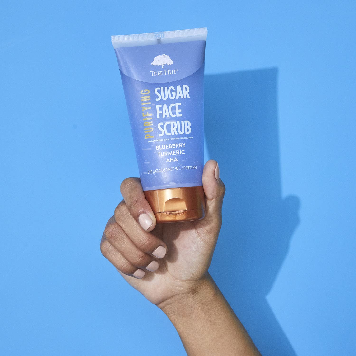 Tree Hut Blueberry & Turmeric Purifying Face Scrub | Deep Cleans Pores to Remove Dead Skin & Impurities | Alpha Hydroxy Acid | Vegan, Free of Parabens, Formaldehyde Donors, & Sulfates | 7.4 fl oz.