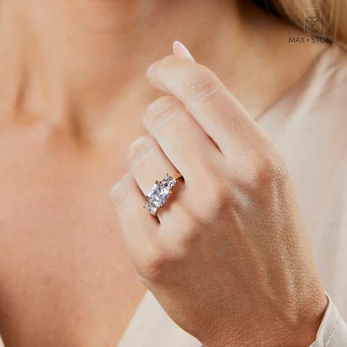 MAX + STONE 4 1/2 Carat Princess Cut Cubic Zirconia Three Stone Ring for Women in 10k Yellow Gold (4.5 ct.tw) Anniversary or Engagement Ring in CZ Size 5