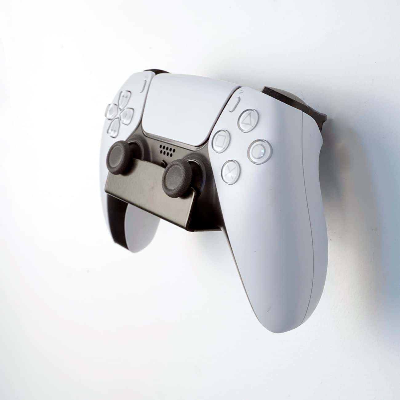 Monzlteck Wall Mount For PS5/PS4/PS3 Controllers,DualSense/DualShock4 Hanger,Solid Metal(2-pack)