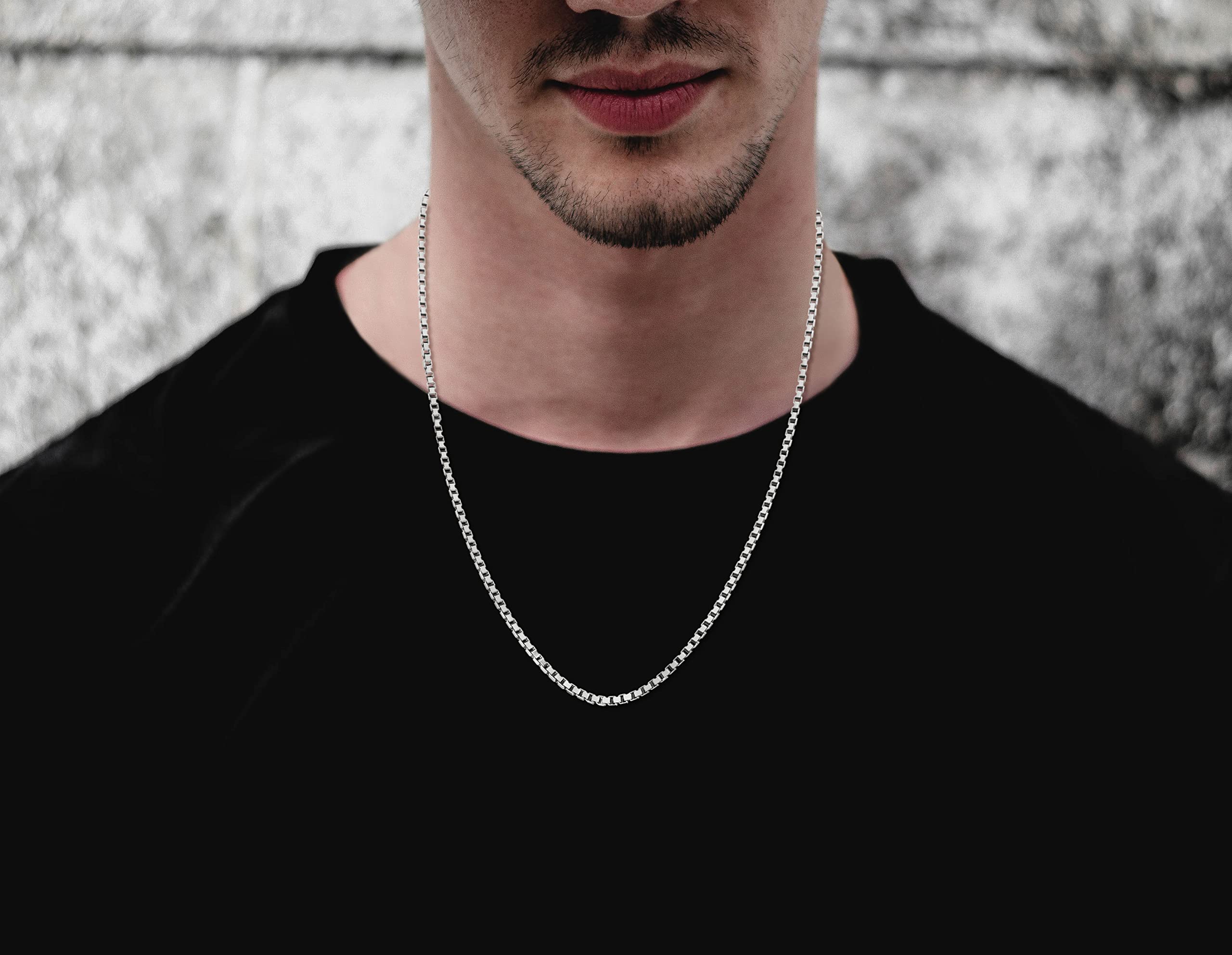 Savlano 925 Sterling Silver Solid 2.5MM Box Chain Necklace For Women & Men - Made in Italy Comes With a Gift Box (24 Inch)