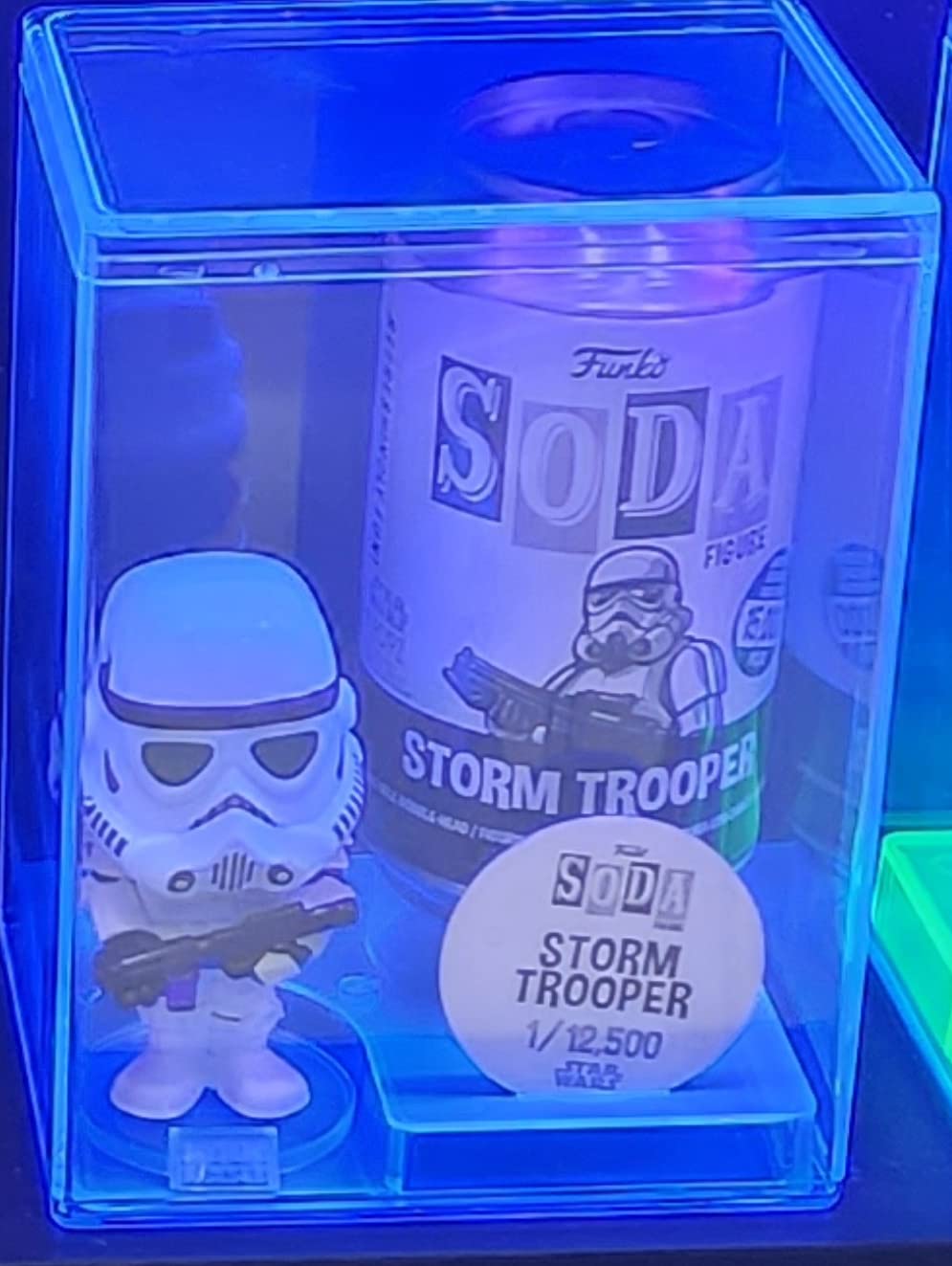 Soda Display Stand Compatible with Funko soda oversized or with bases figures - Clear