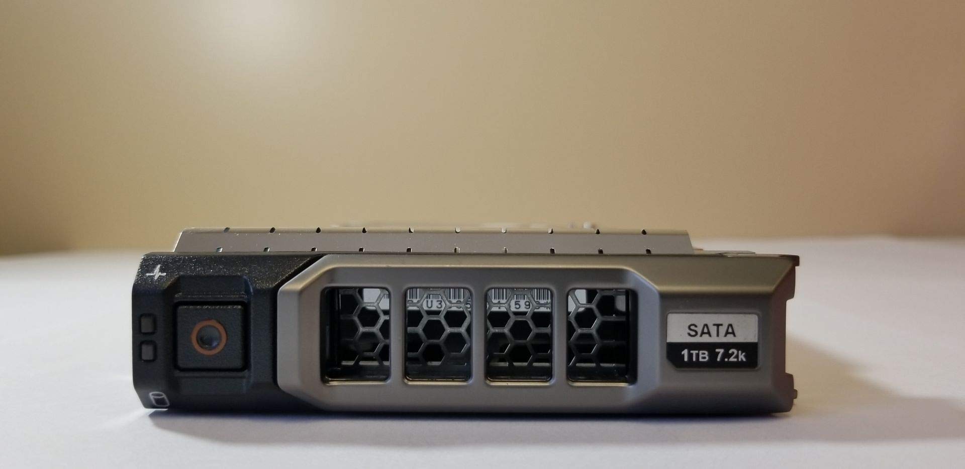 Toshiba 1TB HDD 7.2K RPM 3.5" 6Gb/s SATA Hard Disk Drive Model: MG03ACA100 DP/N: 3C46W