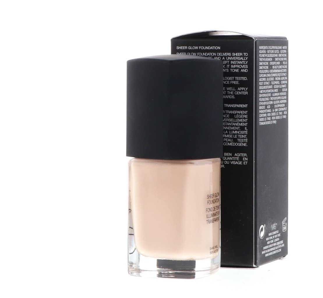 NARS Sheer Glow Foundation - Santa Fe (Medium 2 - Medium with Peachy Undertone) 30ml/1oz