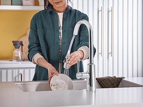 Moen 7402EW Riley Single Handle Chrome High Arc Pull Down Kitchen Faucet with Motionsense Wave, Power Clean Spray Technology, and Reflex System, Sensor, Modern, Aa Batteries