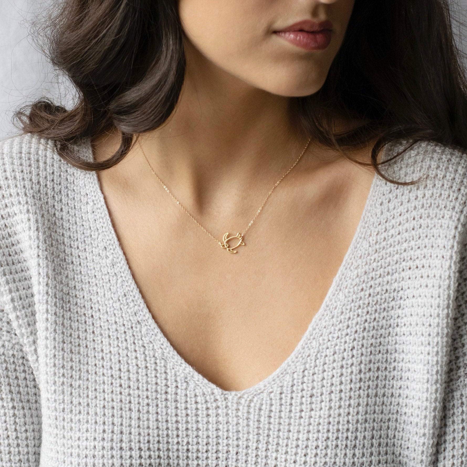 MEVECCO Gold Dainty Turtle Necklace for Women,14K Gold Plated Cute Tiny Boho Sea Tortoise Pendant Necklace