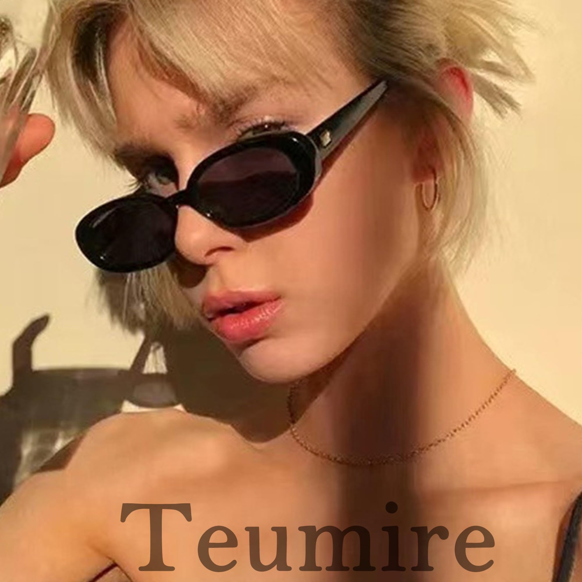 Teumire Retro Oval Sunglasses for Women Men 90s Style Vintage Small Sun Glasses UV400 Protection Shades(Black)