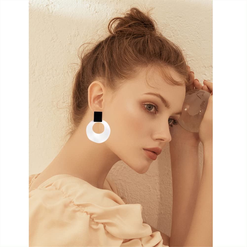 MIGUO STORE Unique Charm Black White Contrast Asymmetric Geometric Circle Earrings Personalized Fashion Hollow Sparkly Earrings for Women Gift (Black White Earrings)