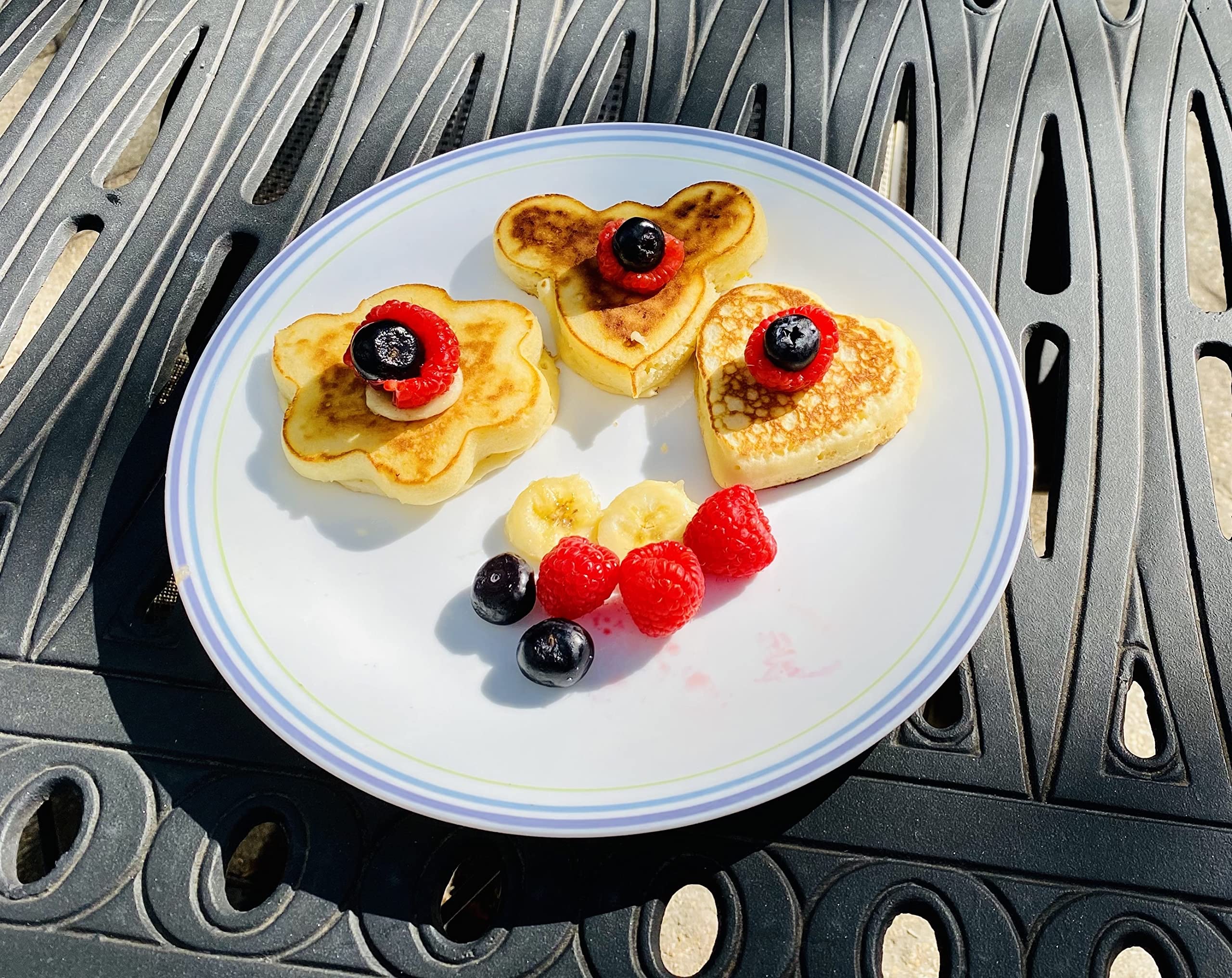 Unique Fried Egg Shaper, Omelette, Pancake, Scrambled Eggs DIY Mold Rings, Specialty Cooking Tool with Handle, Mold Non Stick Stainless Steel for Griddle Pan, Heart, Flower Shape Mickey-like 3Pcs/set