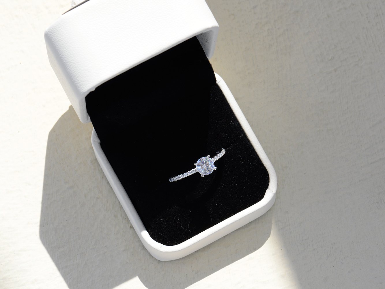 LEMON GRASS 1 Ct Halo Solitaire Cubic Zirconia Promise Engagement Ring 925 Sterling Silver Ring Size 7