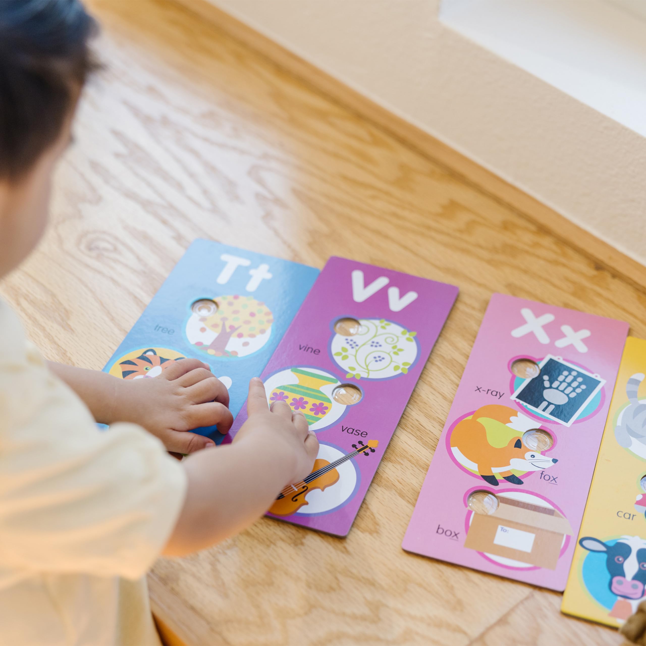 Melissa & Doug Poke-a-Dot Alphabet Learning Cards - Interactive Alphabet-Themed Learning Cards For Toddlers And Preschoolers