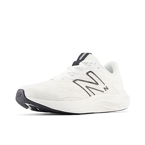 New Balance Women's DynaSoft Pro Run V2 Shoe, White/Silver Metalic, 7.5